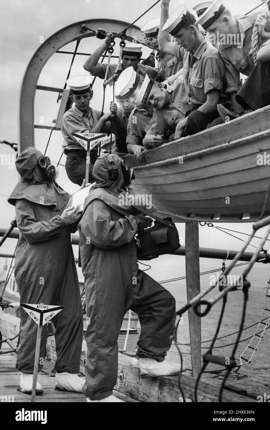 Hmas penguin Black and White Stock Photos & Images - Alamy