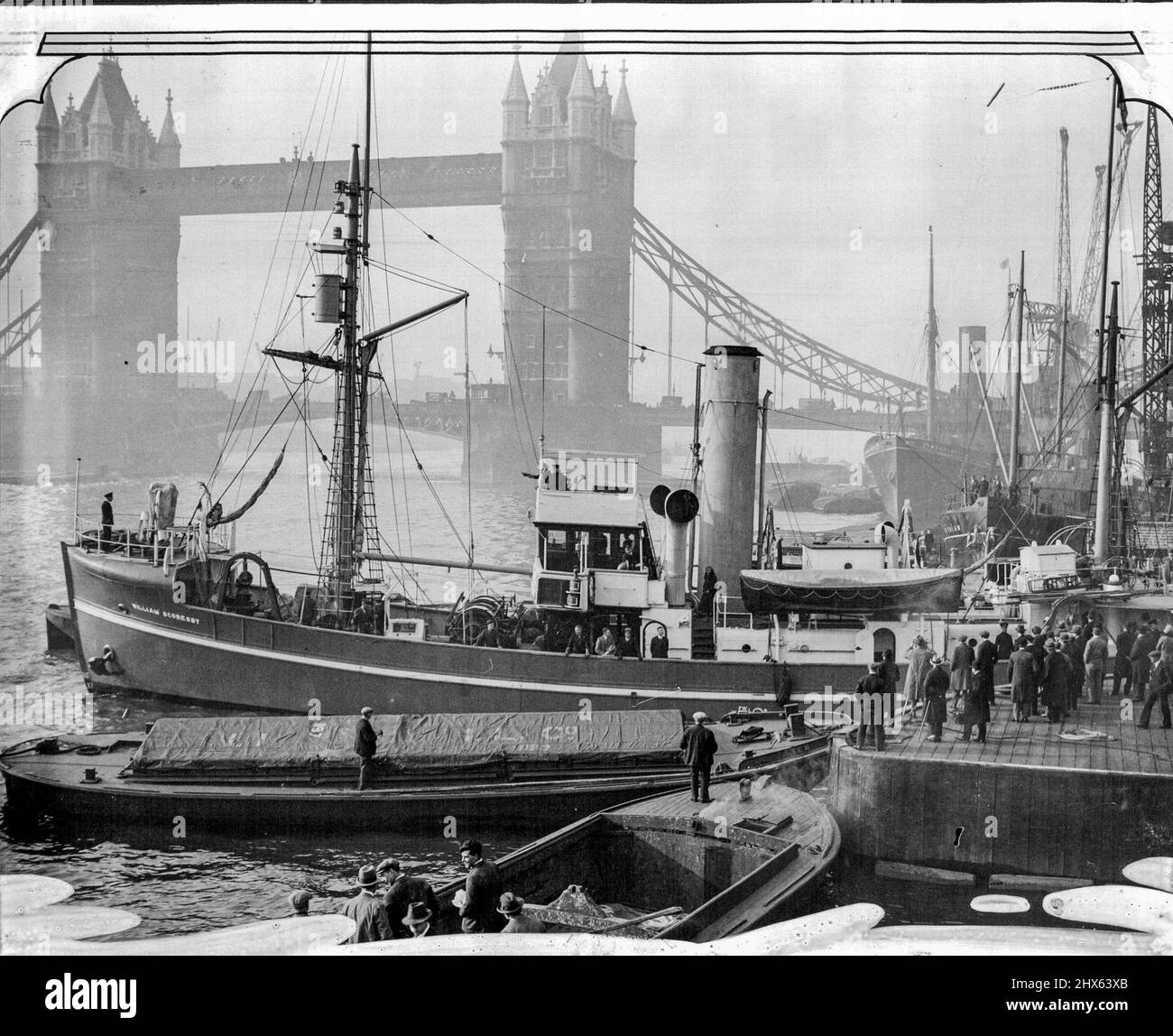 Off To The Antarctic Again: The Royal Research Ship "Silliam Scoresby ...