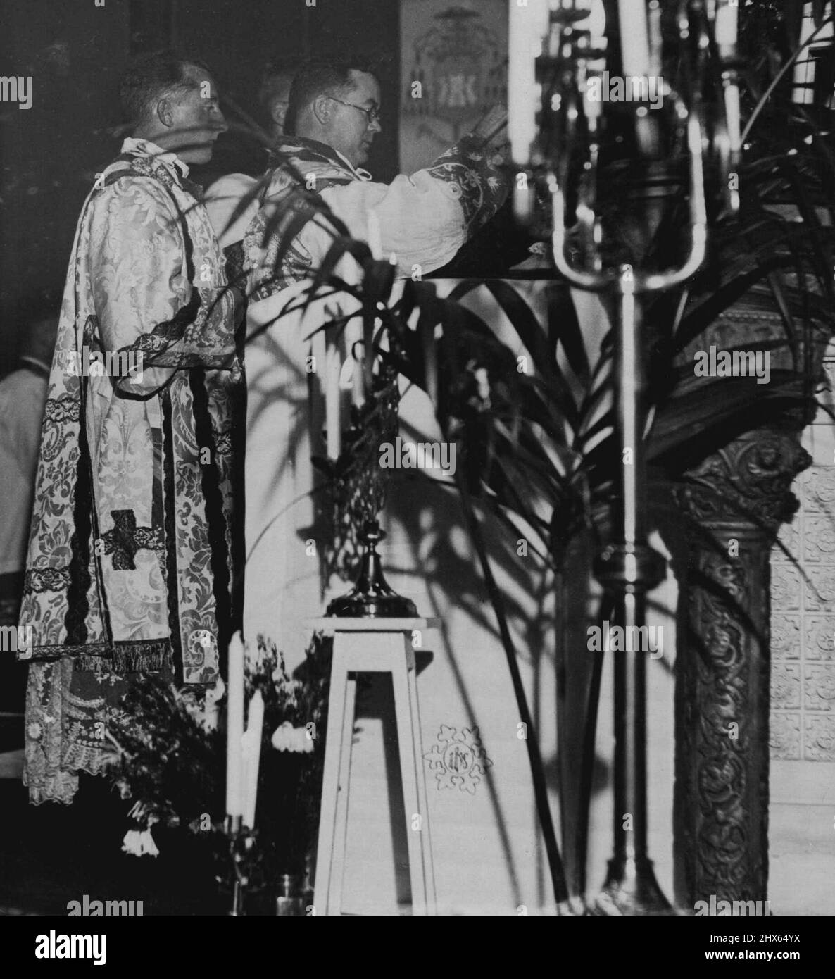 Religion Ceremonies. June 01, 1932 Stock Photo - Alamy