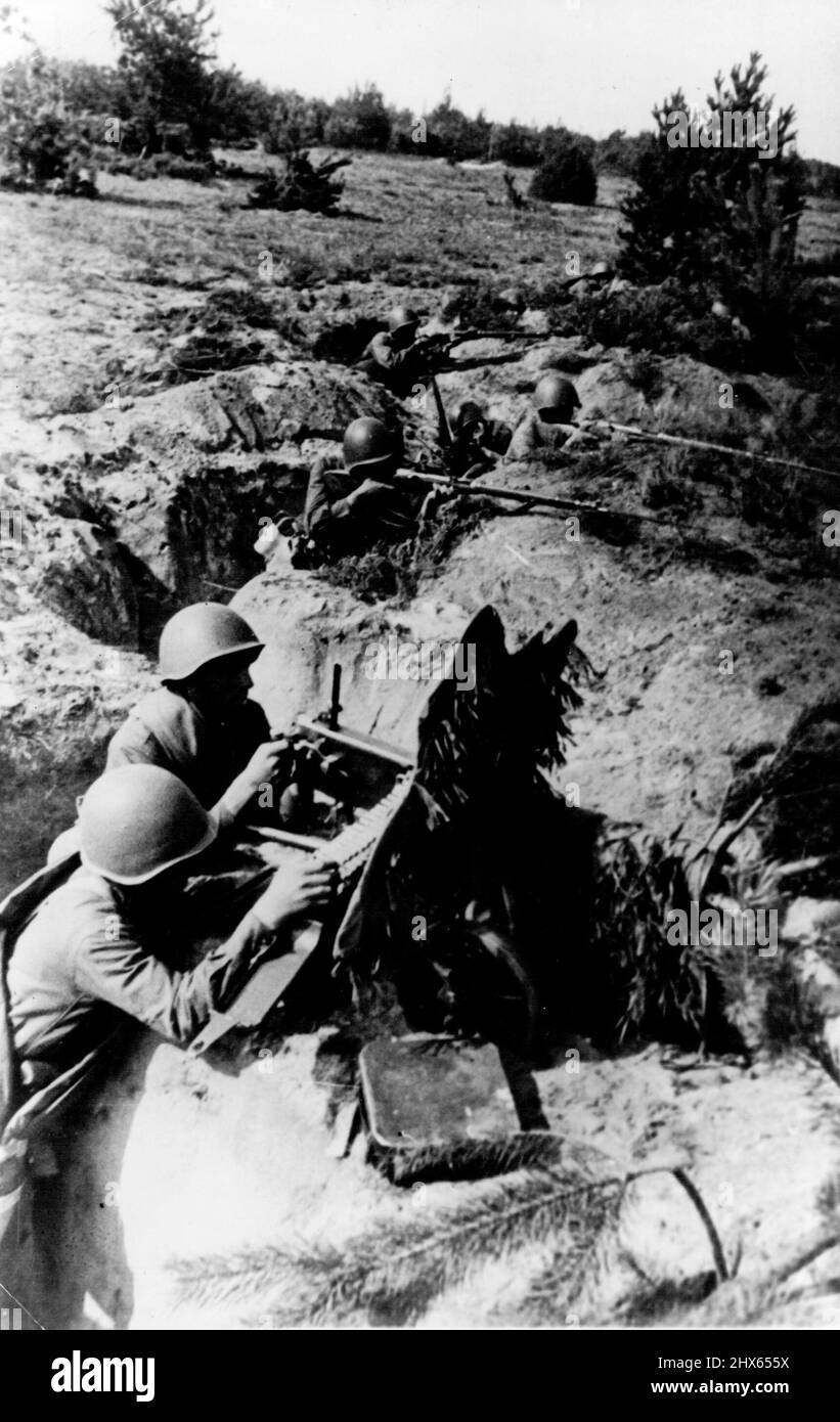 As in defence of Sebastopol and Rostov, Soviet troops will hold ...