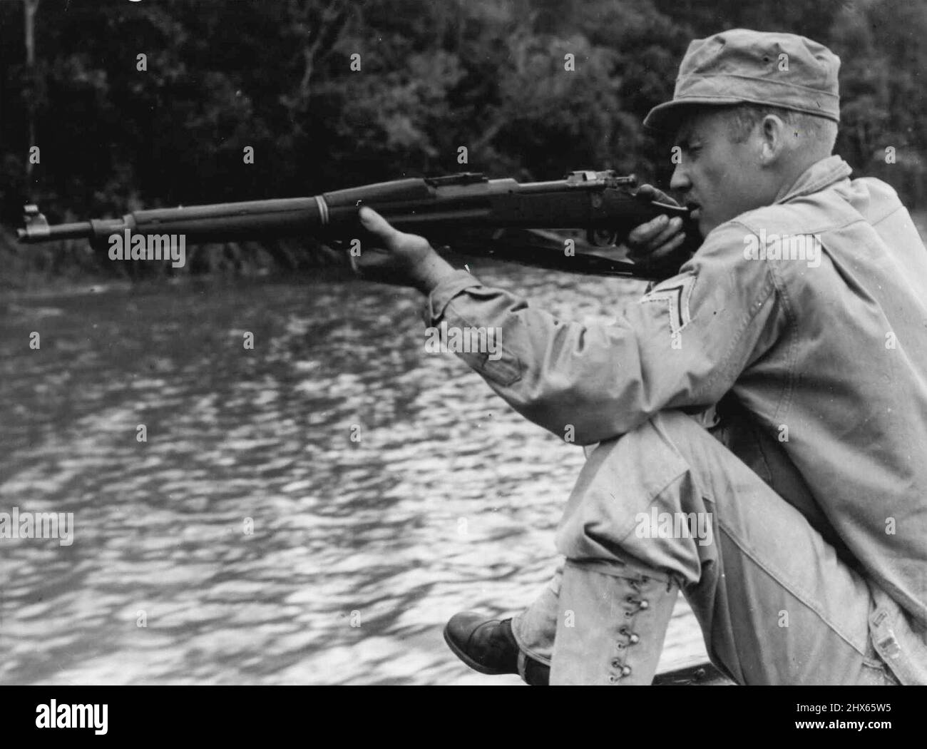 Archival rifles hi-res stock photography and images - Alamy