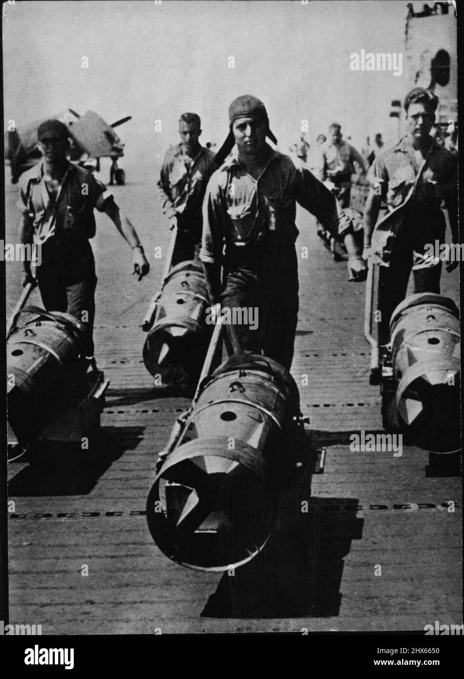 Loading bombs hi-res stock photography and images - Alamy