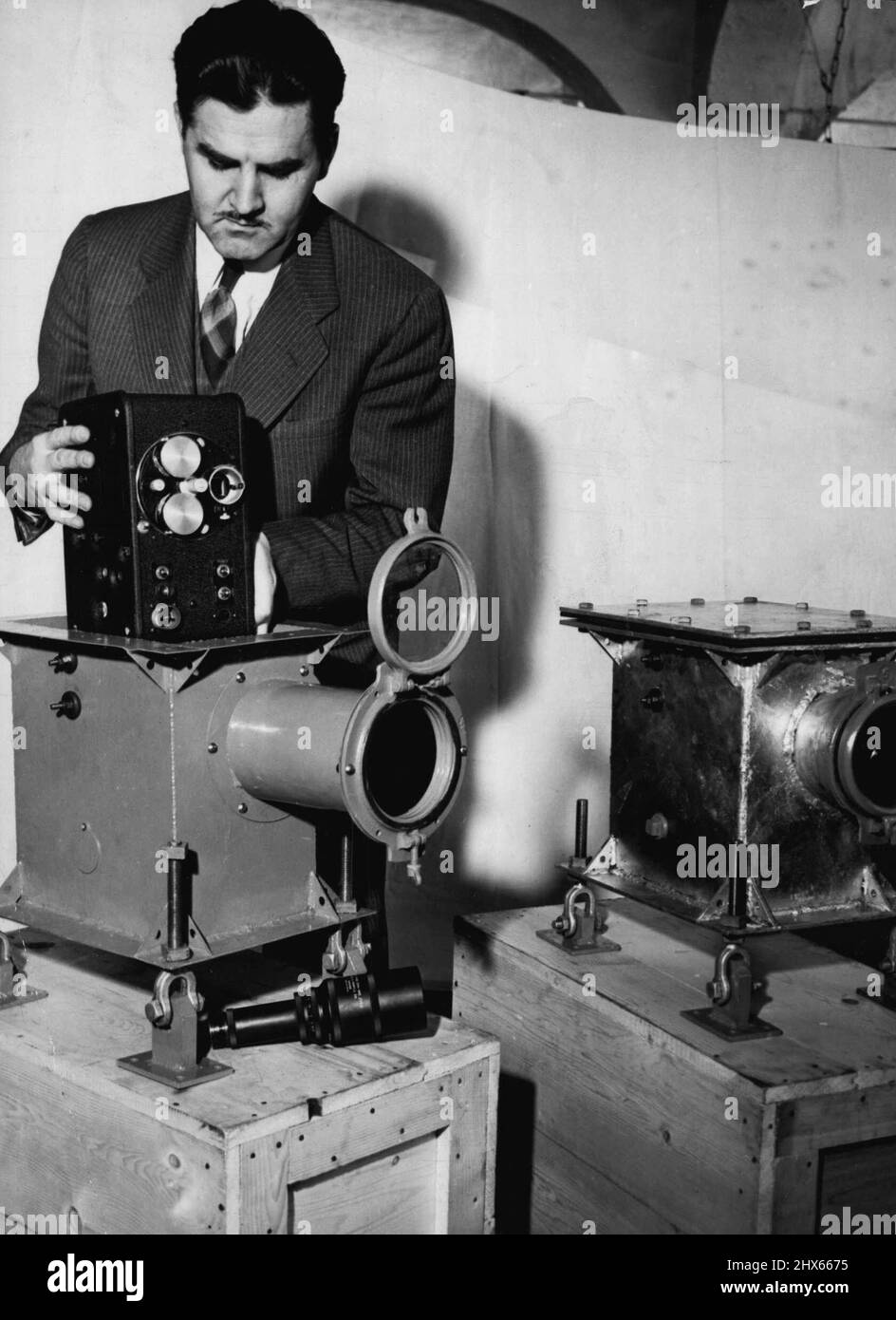 Camera Atom Bomb Test. April 18, 1955. (Photo by Associated Press ...