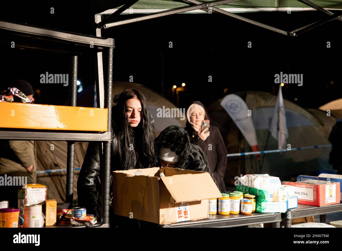 Donation booth hi-res stock photography and images - Alamy
