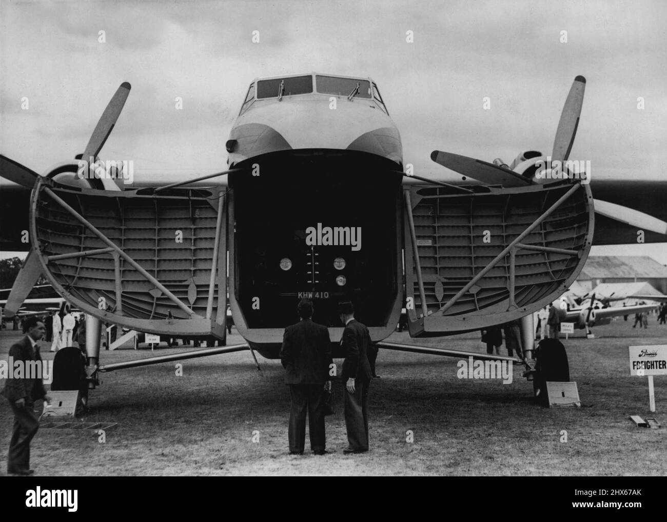 Cargo plane loading nose Black and White Stock Photos & Images - Alamy