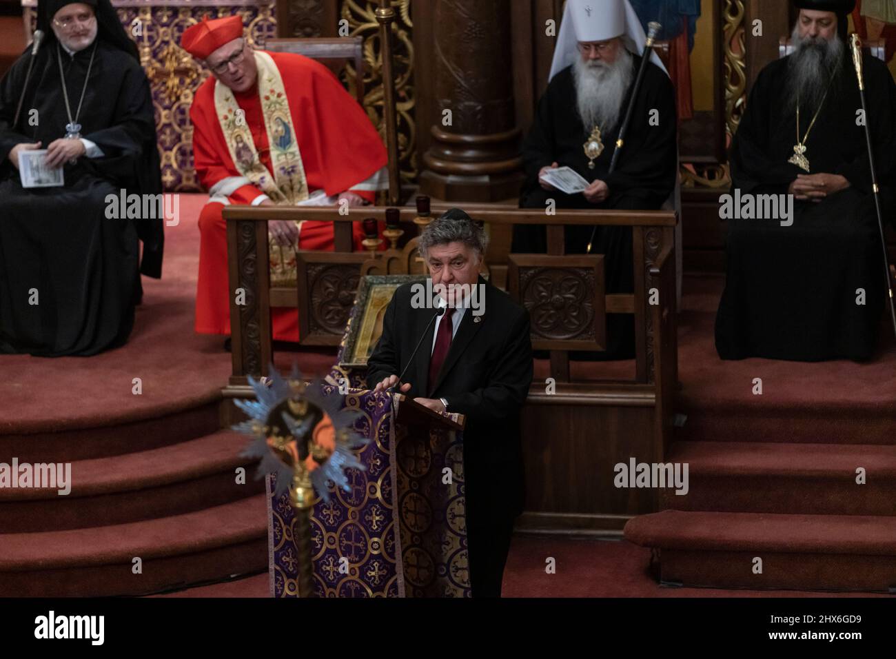 Rabbi joseph potasnik hi-res stock photography and images - Alamy