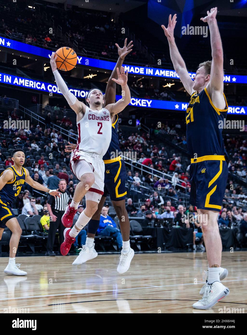 March 09 2022 Las Vegas, NV, U.S.A. Washington State guard Tyrell ...
