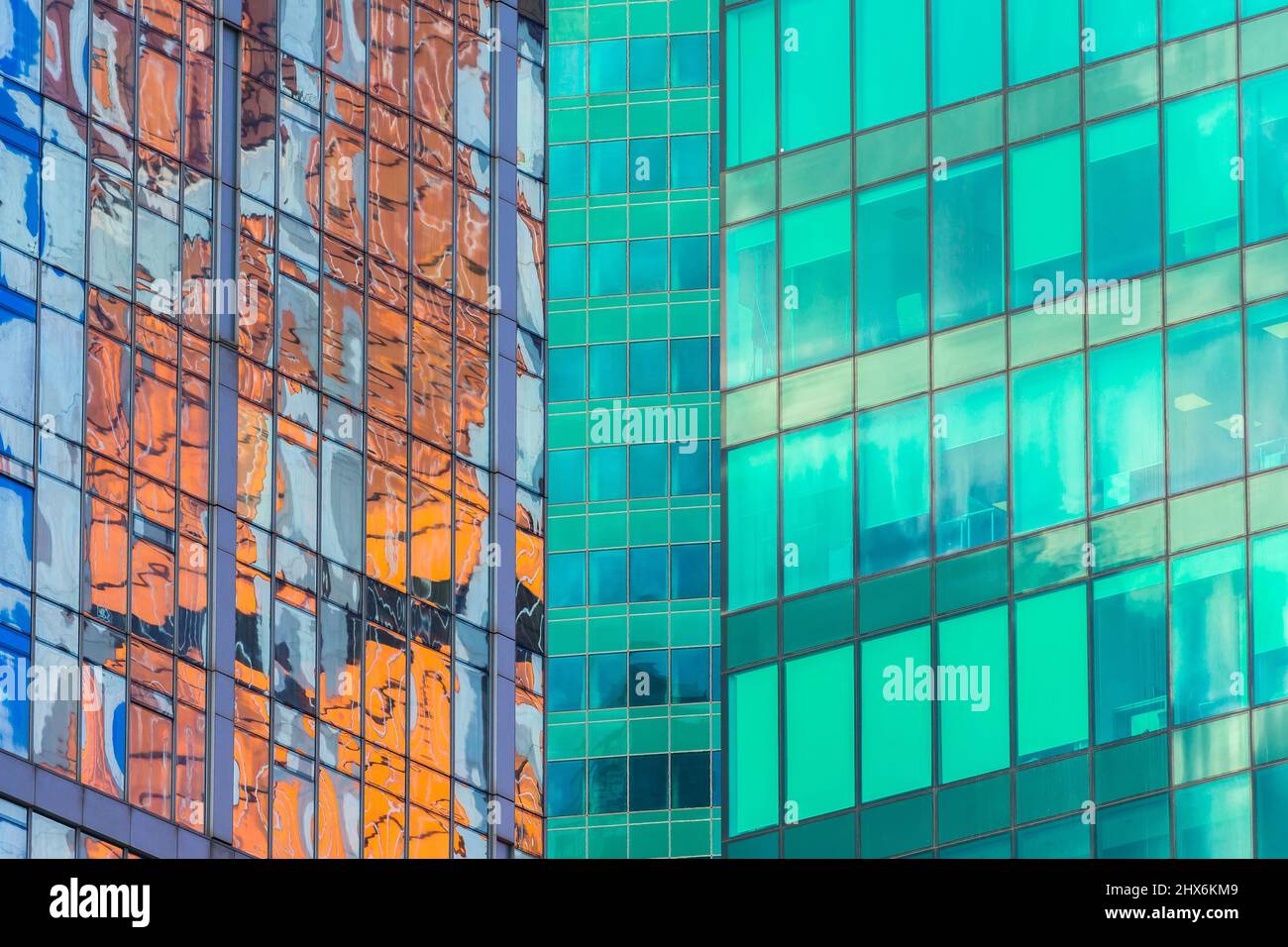 Triangular steel frame hi-res stock photography and images - Alamy
