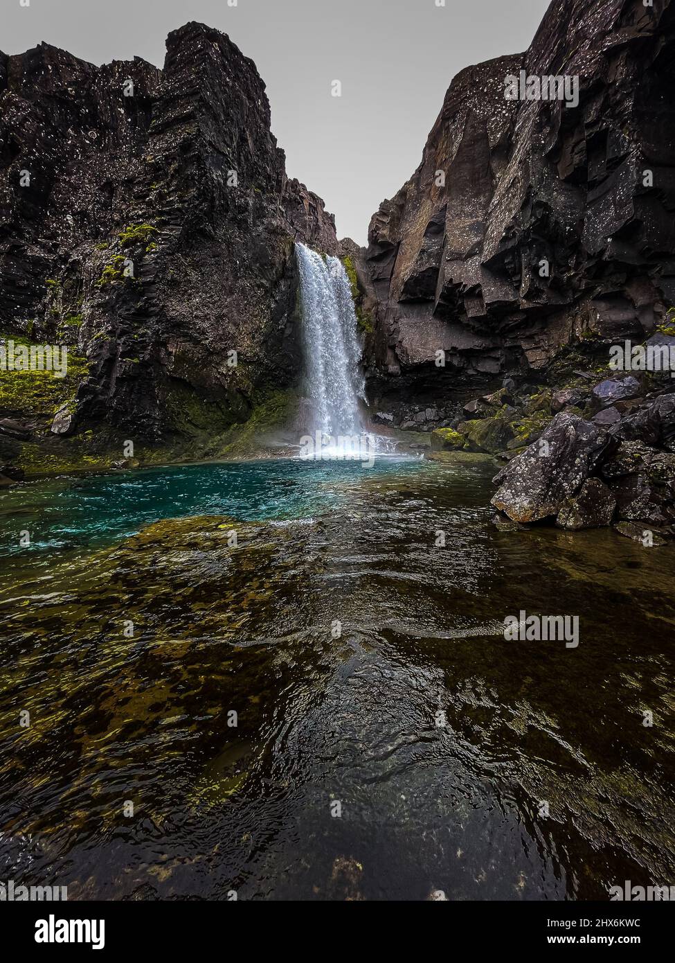 Fjords and waterfalls cascade river hi-res stock photography and images ...
