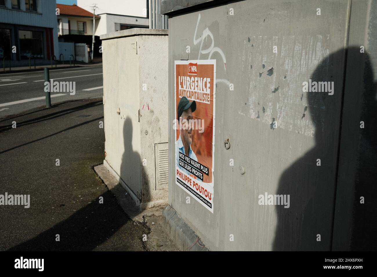 Poster of Philippe POUTOU (NPA). Posters for the 2022 presidential ...