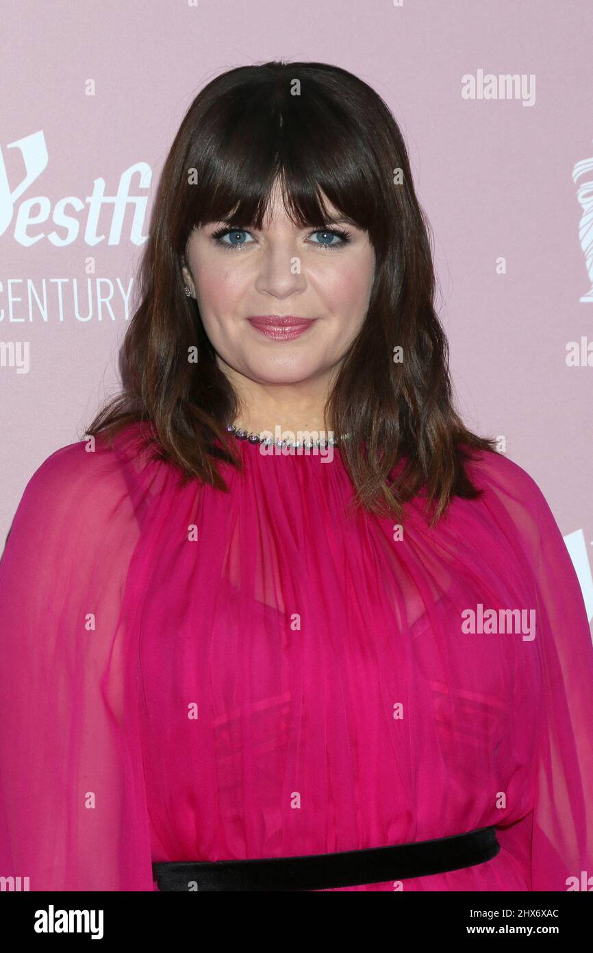 Celebrity on stage costume hi-res stock photography and images - Alamy