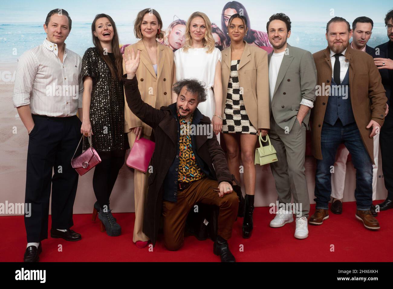 Trystan Pütter, Julia Hartmann, Luise Heyer, Teresa Rizos, Taneshia Abt ...