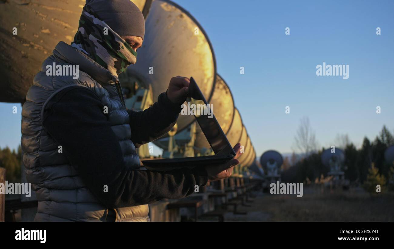 Girl hacker in hood hi-res stock photography and images - Alamy