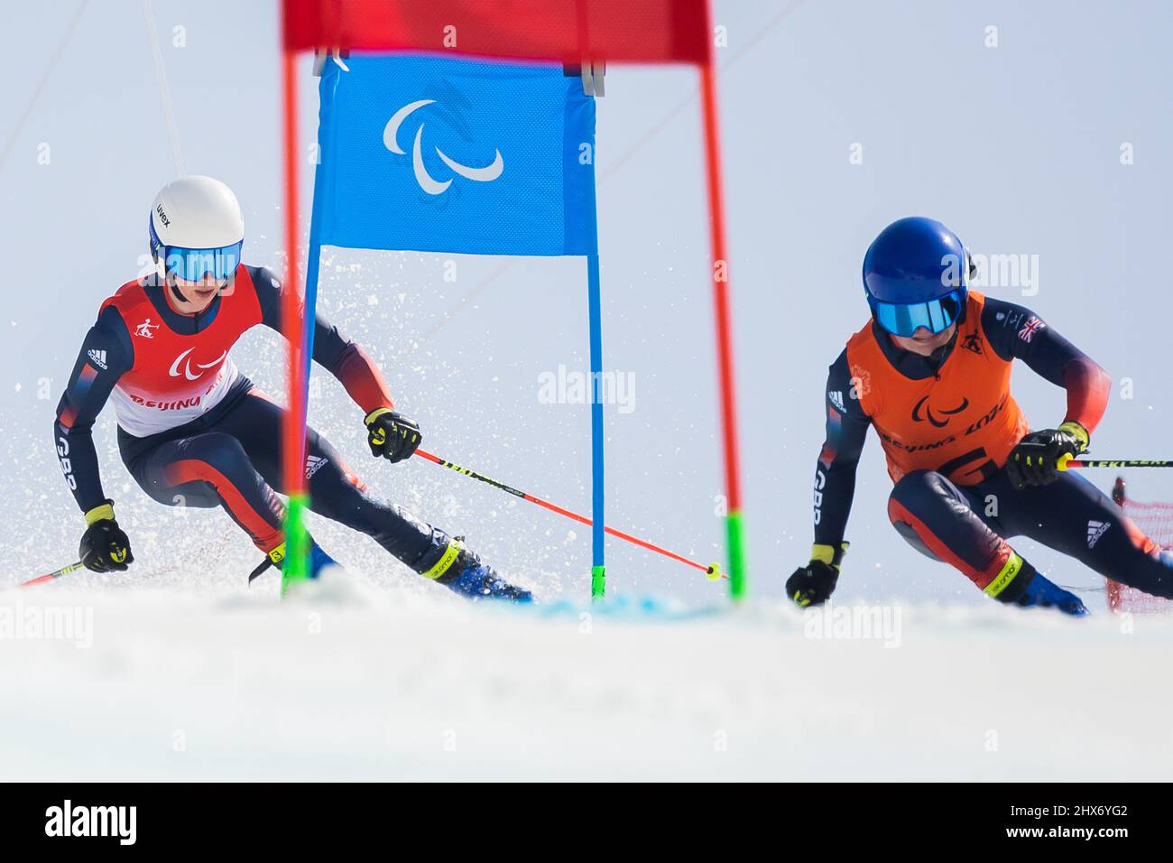 Peking, China. 10th Mar, 2022. Paralympics, Para Alpine Skiing, Men ...