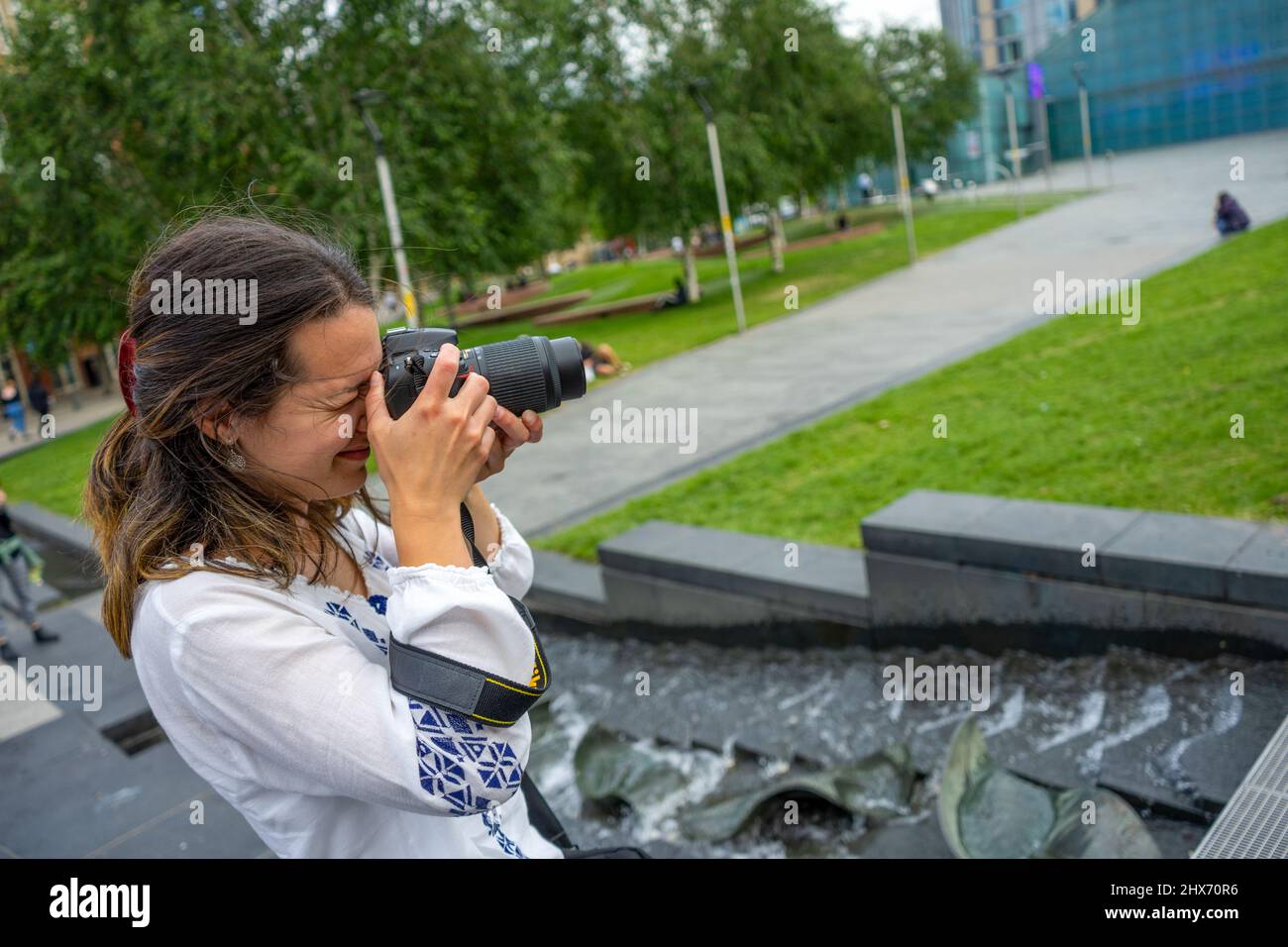 Female photographer camera viewfinder hi-res stock photography and ...