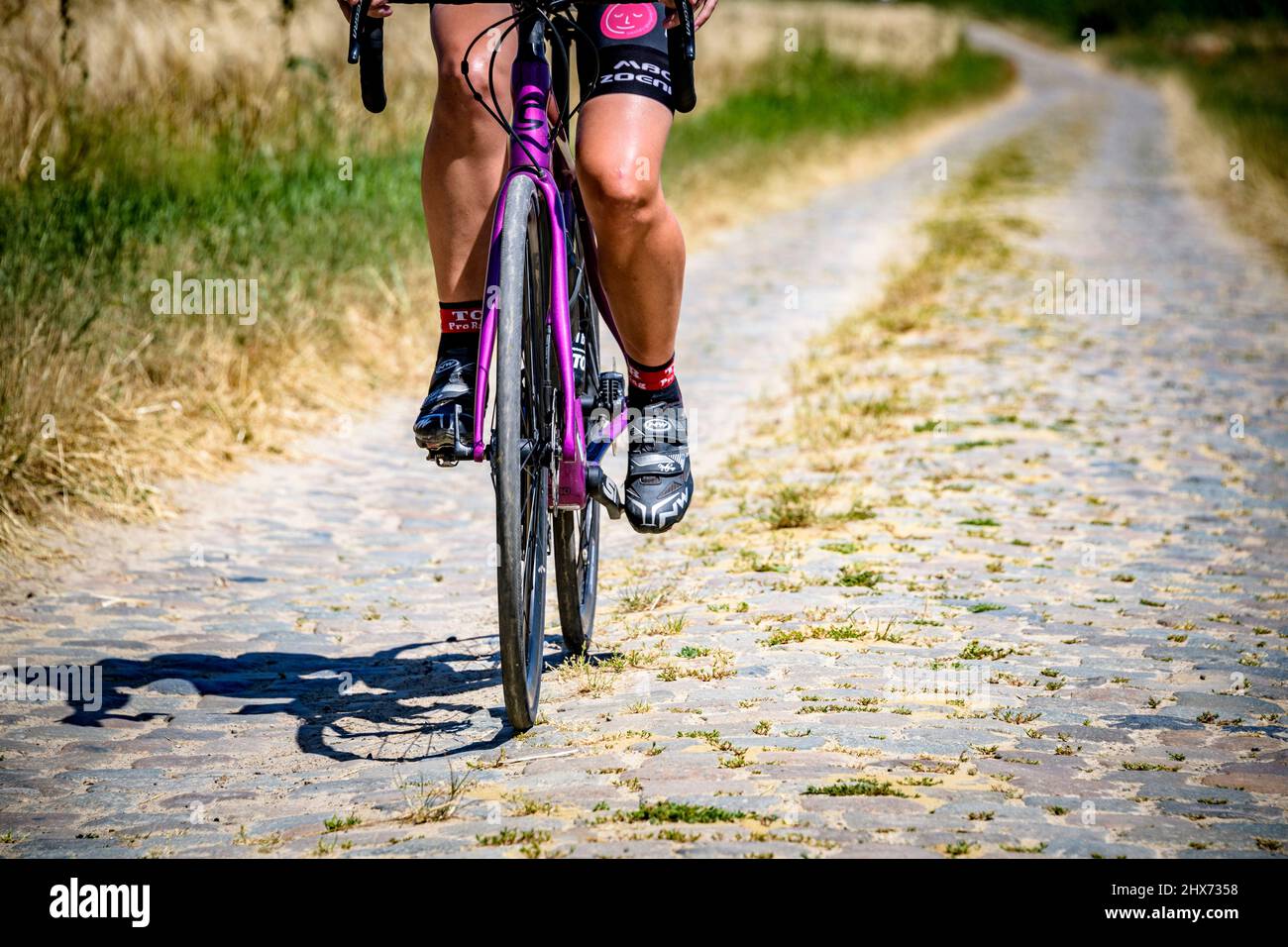 Cobblestone race hi-res stock photography and images - Alamy