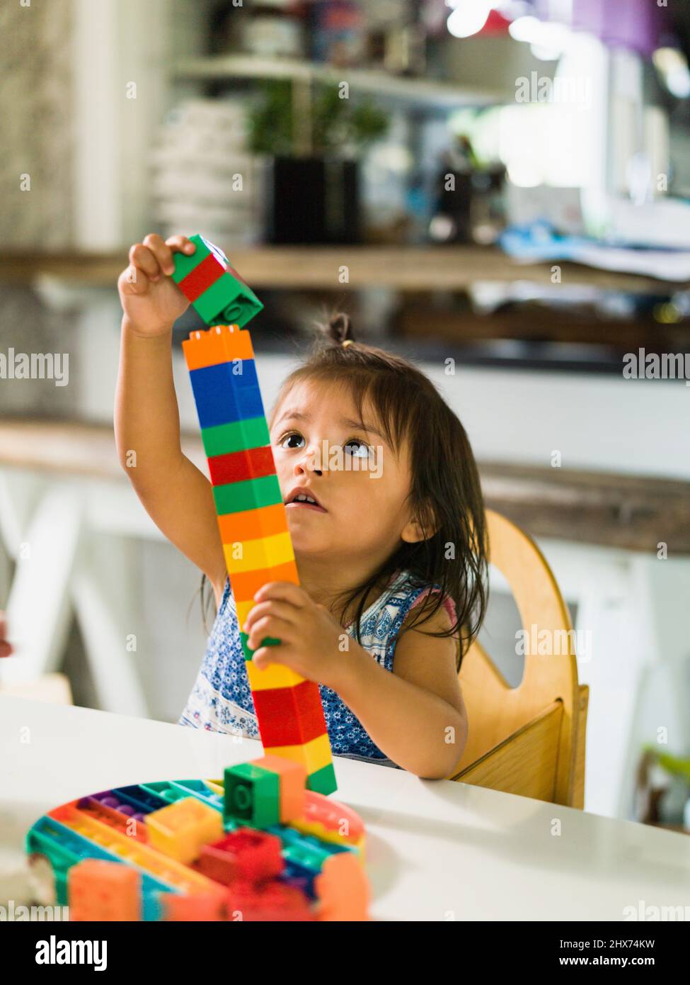 Stacking blocks hi-res stock photography and images - Alamy