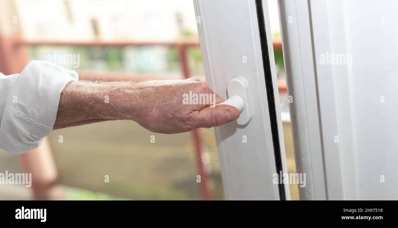 Ventilate apartment window hi-res stock photography and images - Alamy