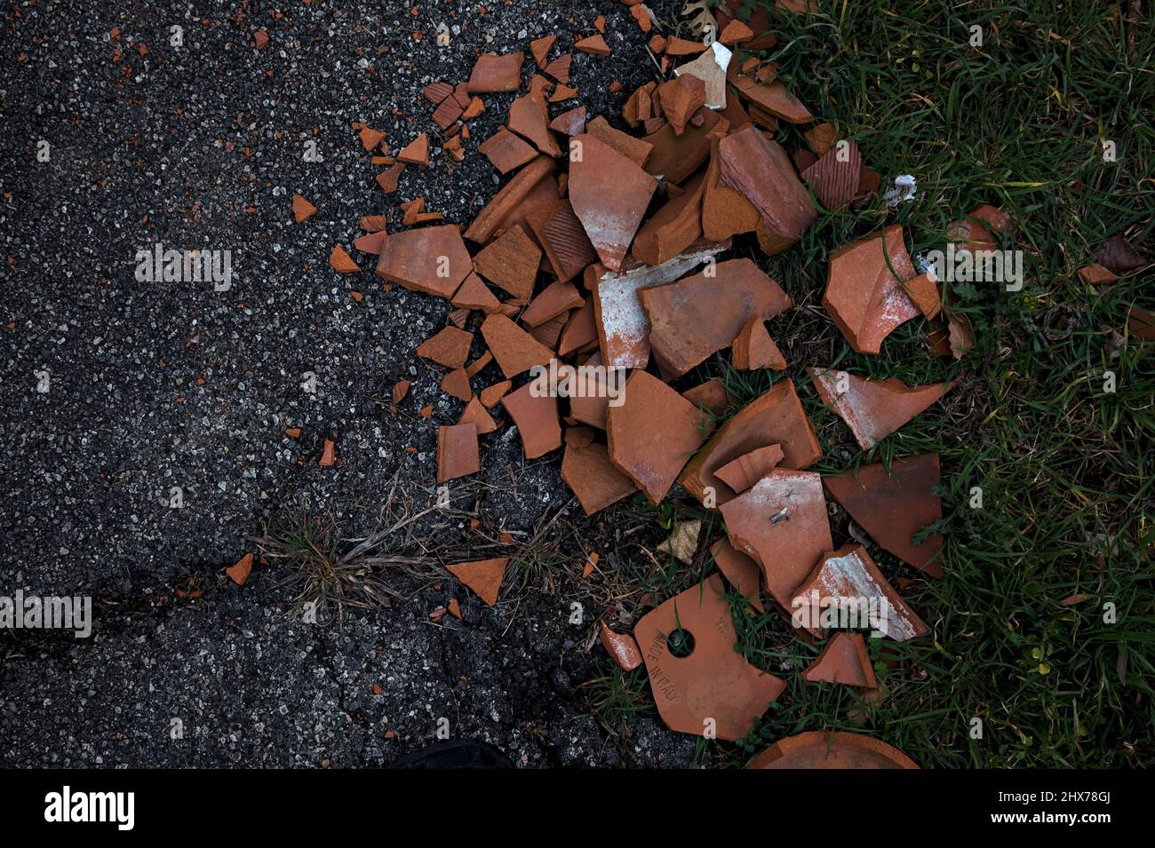 Broken roof tiles hi-res stock photography and images - Alamy