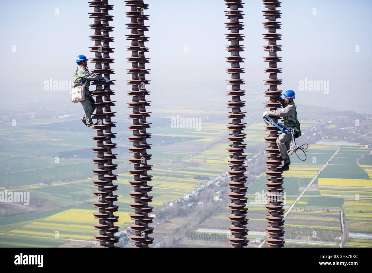 280 meters hi-res stock photography and images - Alamy