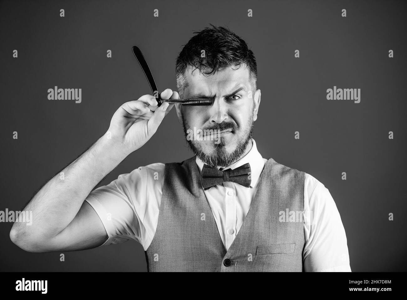 Barber beard grooming tips hi-res stock photography and images - Alamy