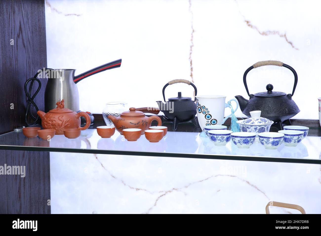 Cabinet of crockery hi-res stock photography and images - Alamy