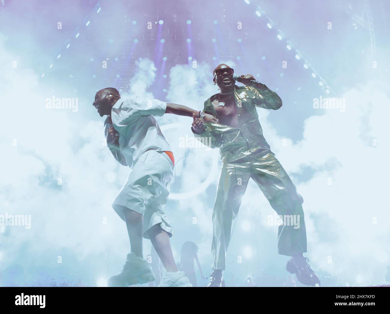 Davido at o2 arena hi-res stock photography and images - Alamy