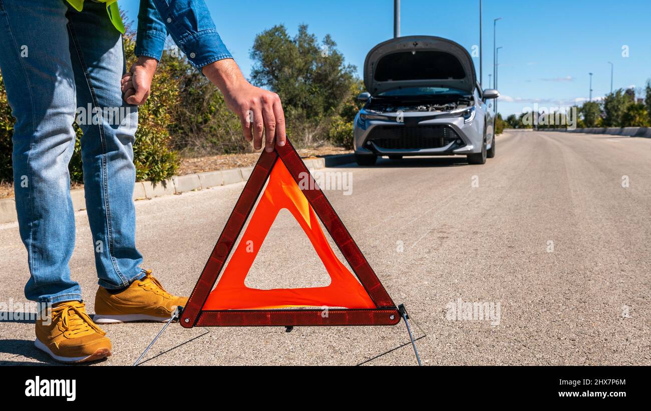 Man banner help road hi-res stock photography and images - Alamy