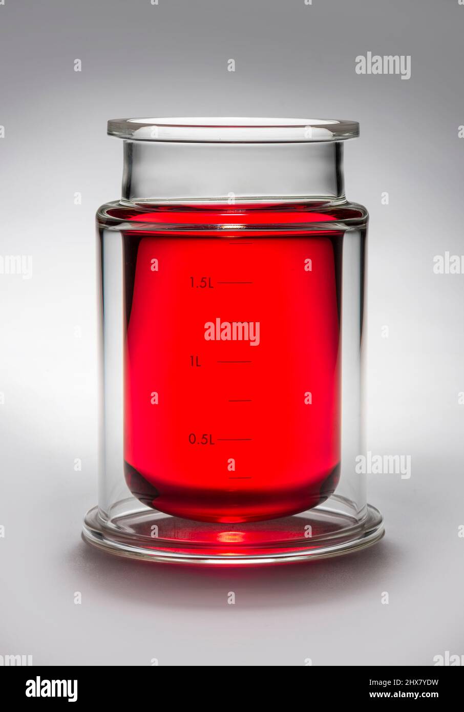 Double walled beaker with red liquid, USA Stock Photo - Alamy