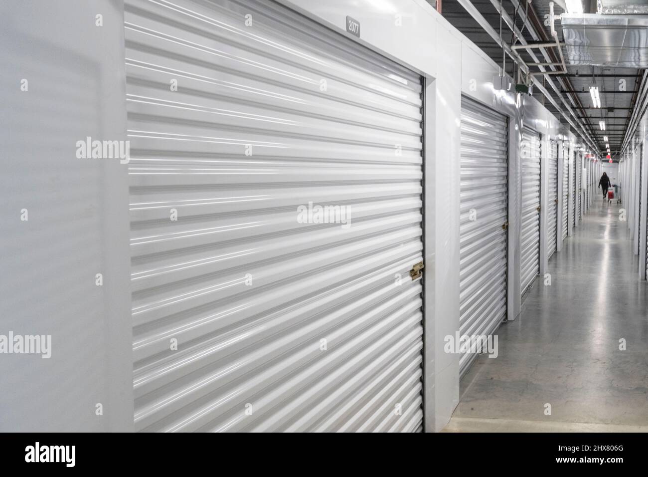 Storage facility interior hi-res stock photography and images - Alamy