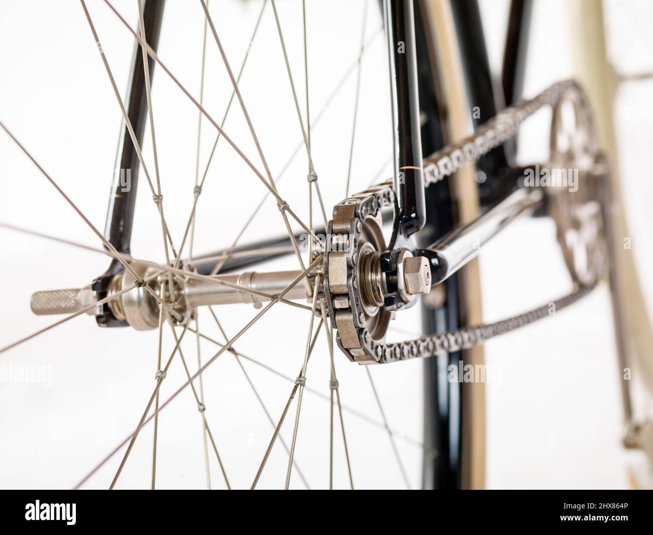 Victor Pneumatic Racer, 1895, US, rear view drive chain Stock Photo - Alamy