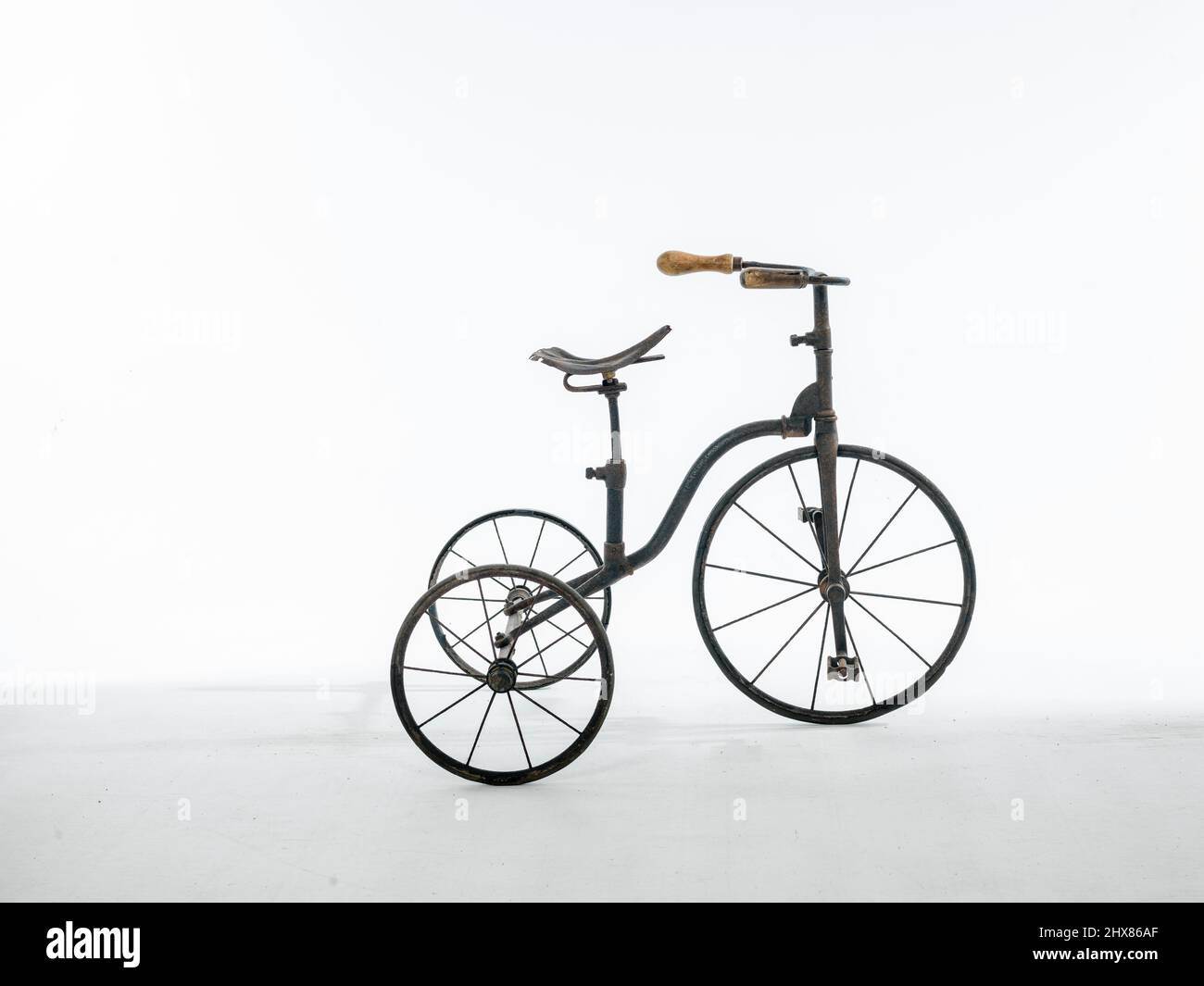 Victorian childs tricycle hi-res stock photography and images - Alamy