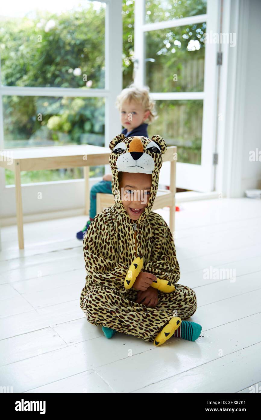 Boys models hi-res stock photography and images - Alamy