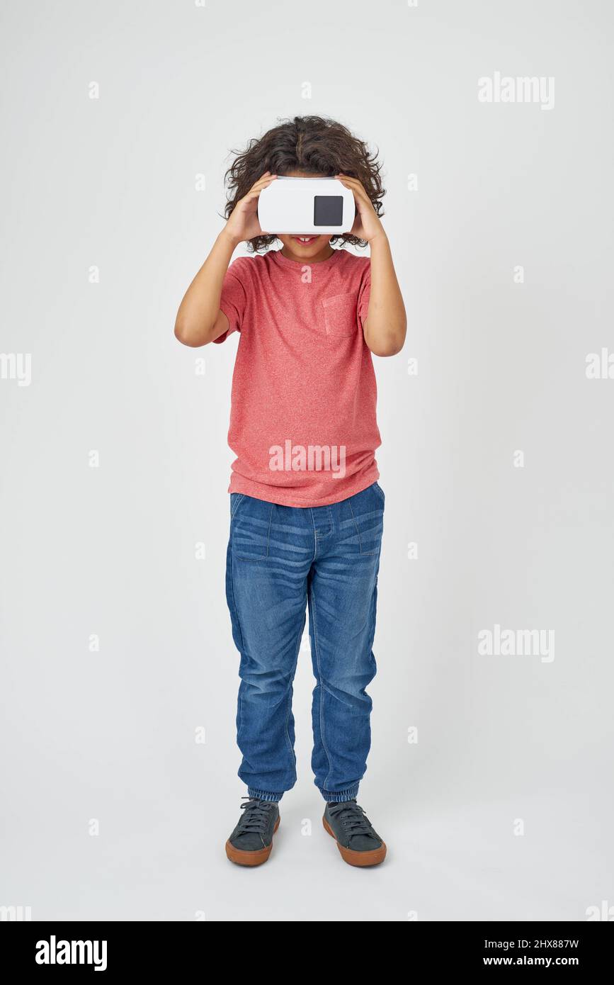 3d virtual reality viewer hi-res stock photography and images - Alamy