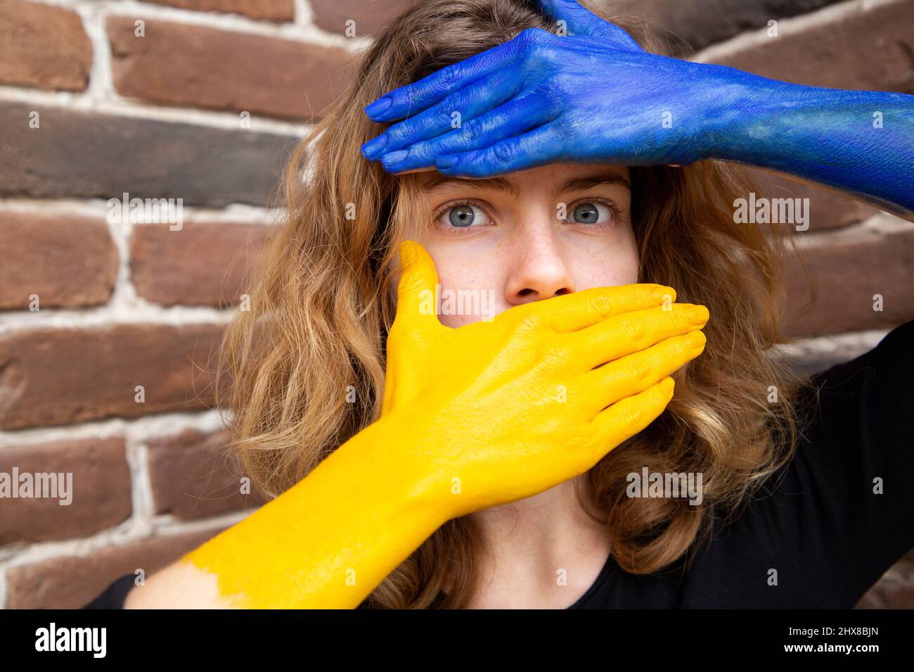 Ukrainian face paint hi-res stock photography and images - Alamy
