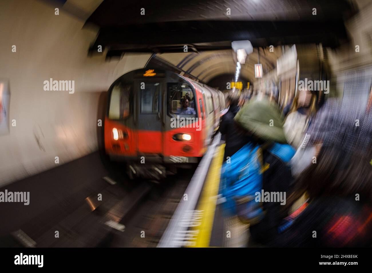 metropolitan train, London, England, Great Britain Stock Photo - Alamy