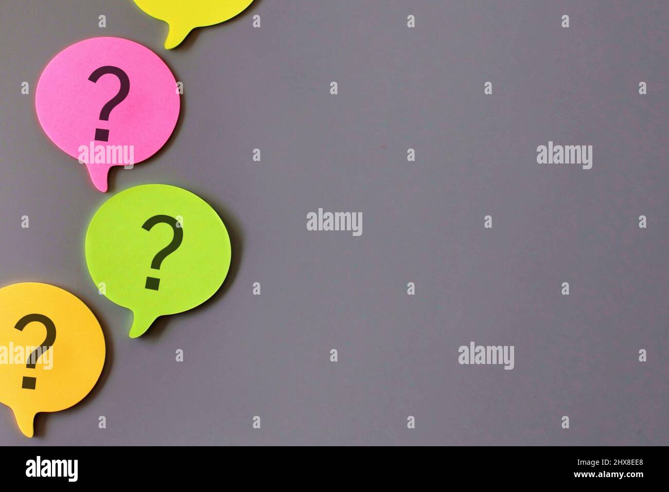Question mark gray background hi-res stock photography and images - Alamy