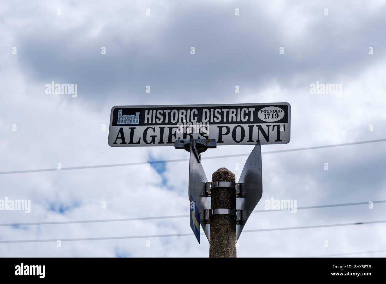 Historic district sign hi-res stock photography and images - Alamy