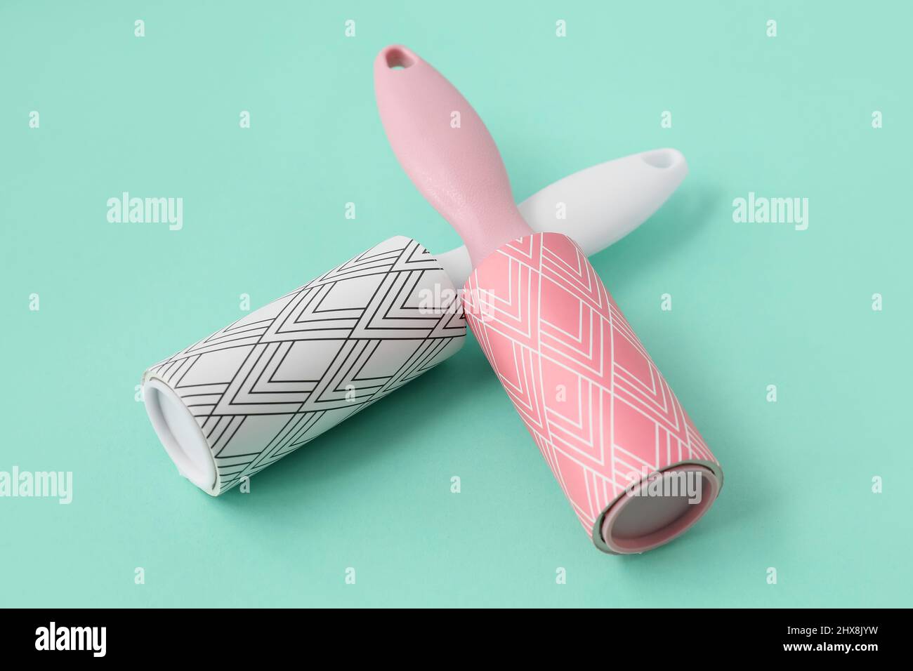 Lint rollers hi-res stock photography and images - Alamy