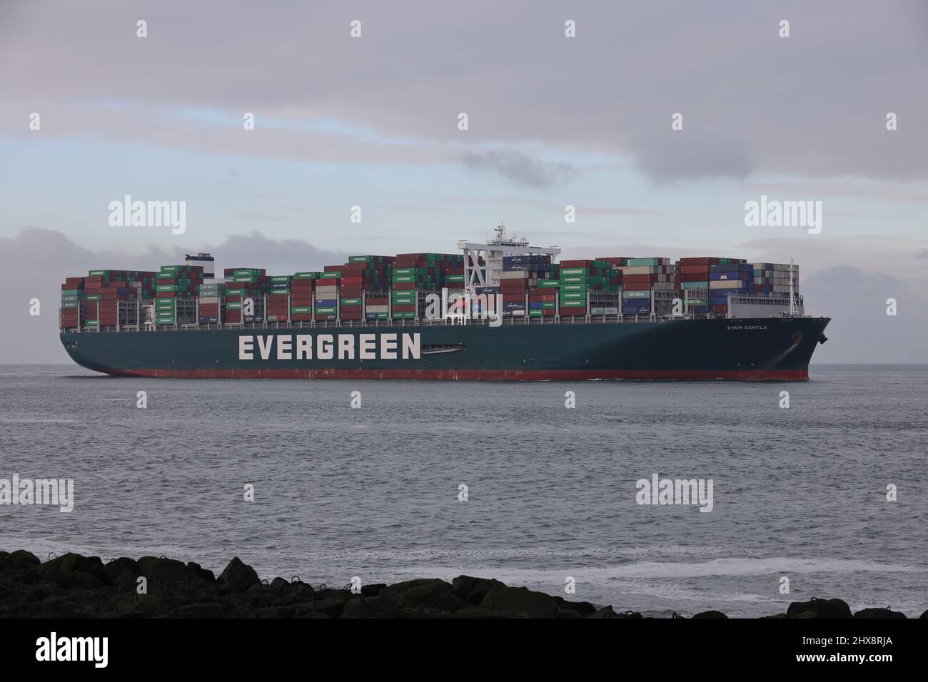 The container ship Ever Gentle will reach the port of Rotterdam on the ...