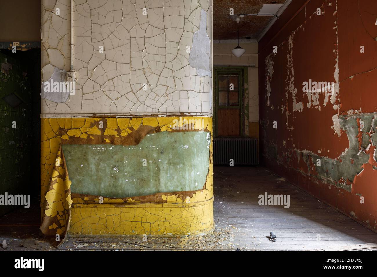 A burlap wall covering that has been ripped off Stock Photo - Alamy