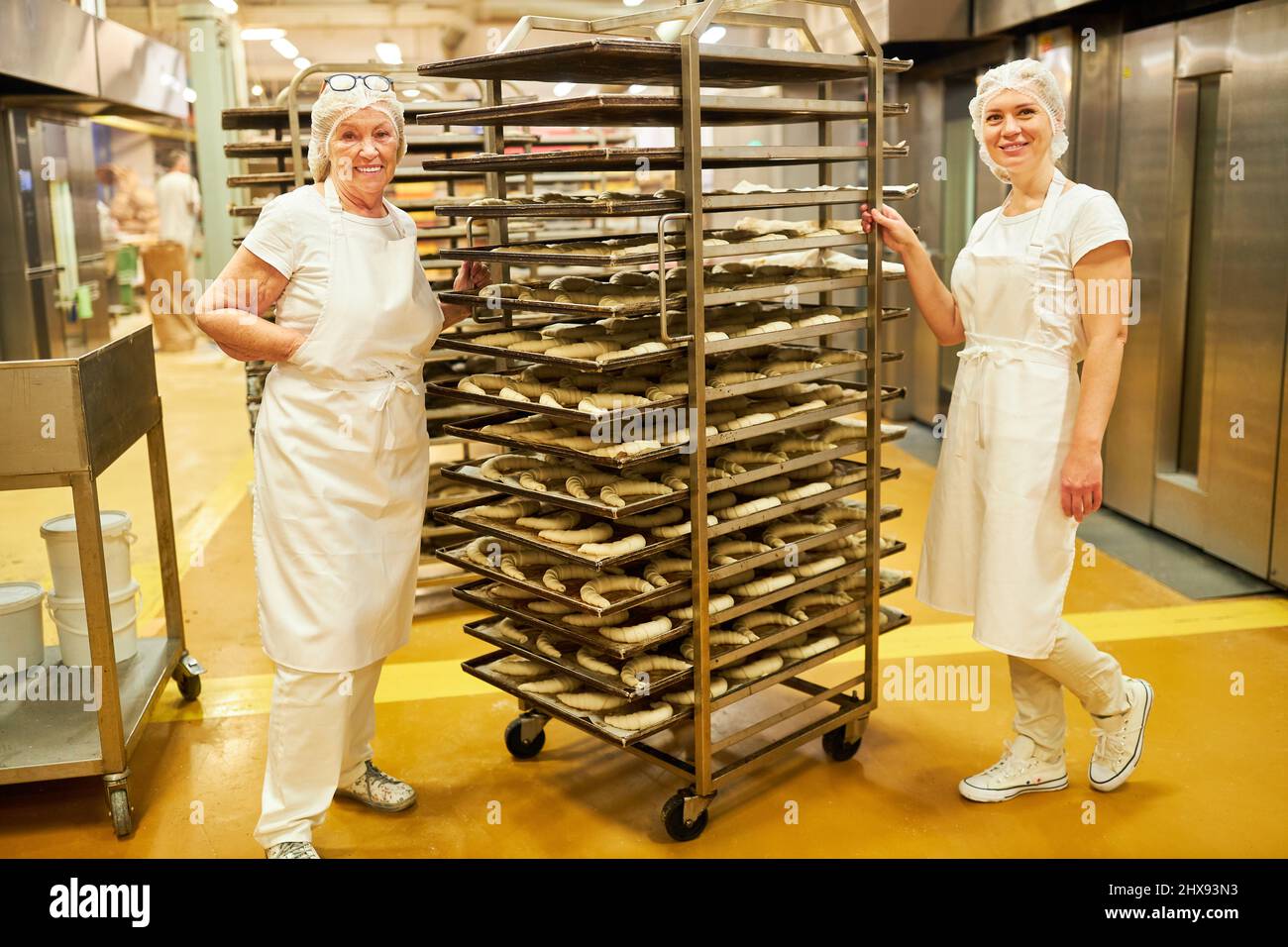 Preparation trolley hi-res stock photography and images - Alamy