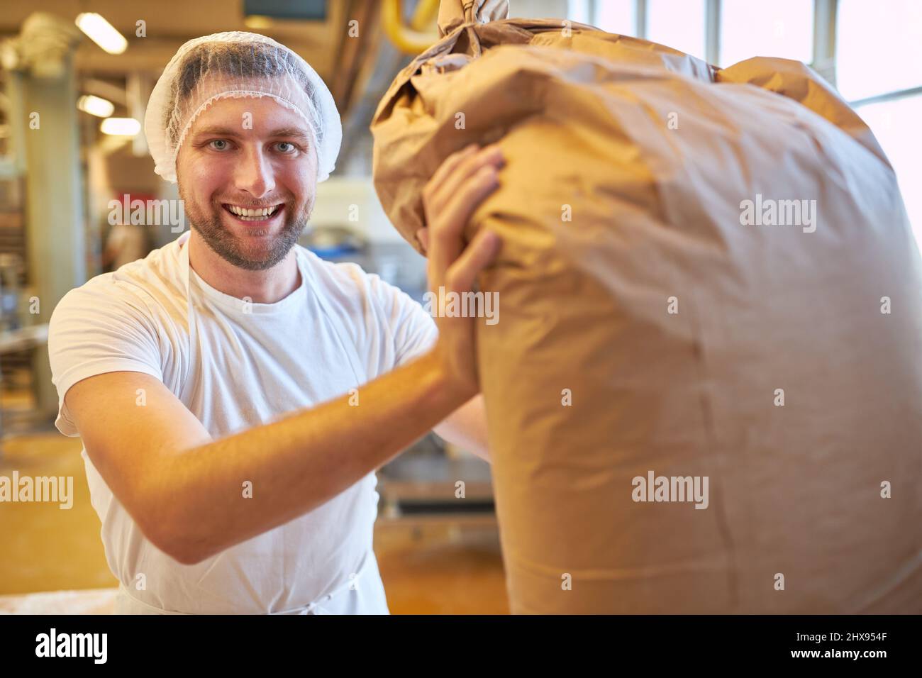 Sack of flour hi-res stock photography and images - Alamy