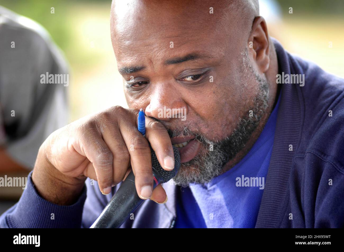 Man announcing hi-res stock photography and images - Alamy