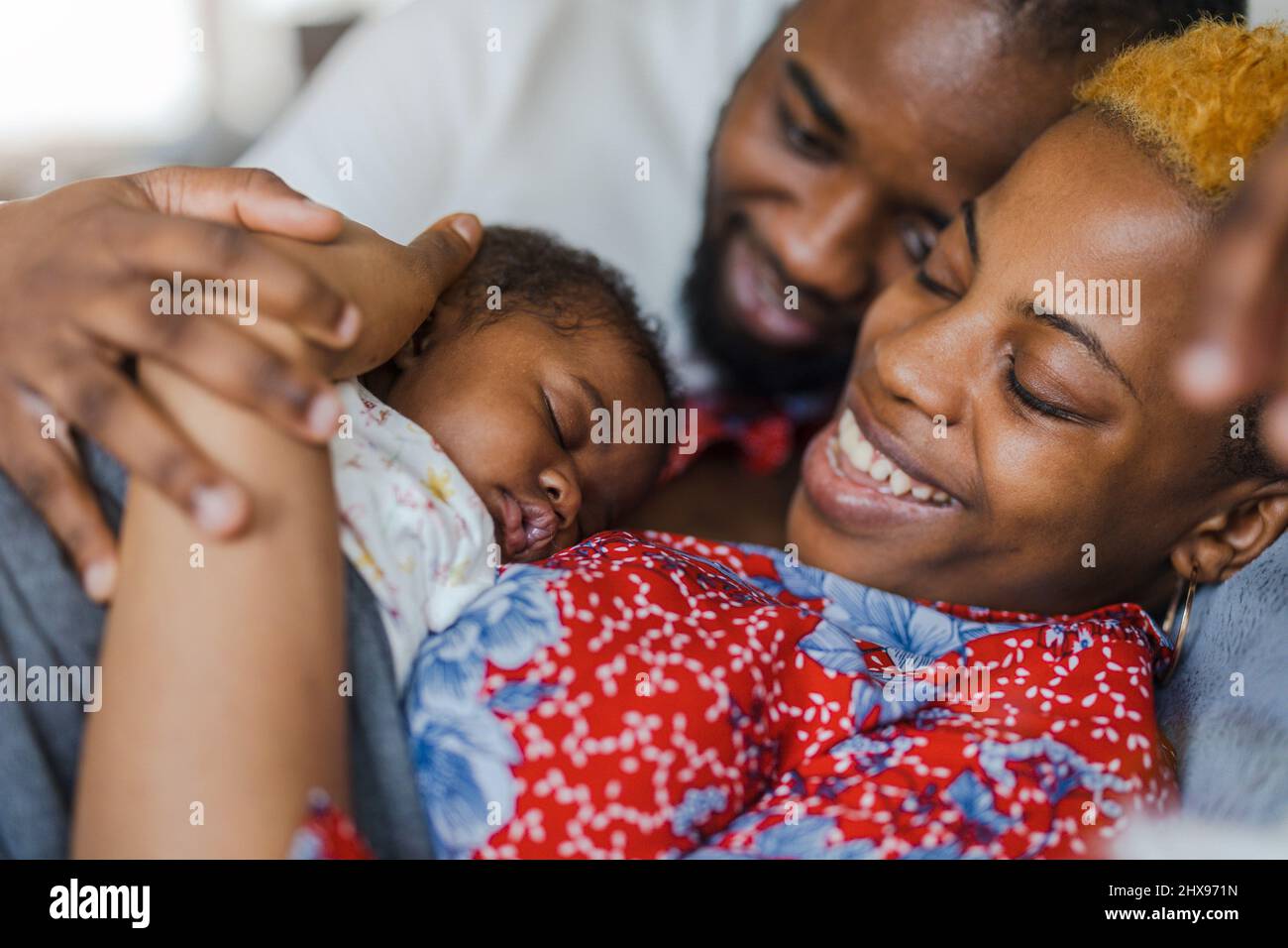 Newborn baby parents home hi-res stock photography and images - Alamy