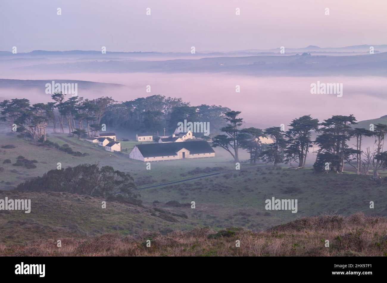 Grassland ranch fall hi-res stock photography and images - Alamy