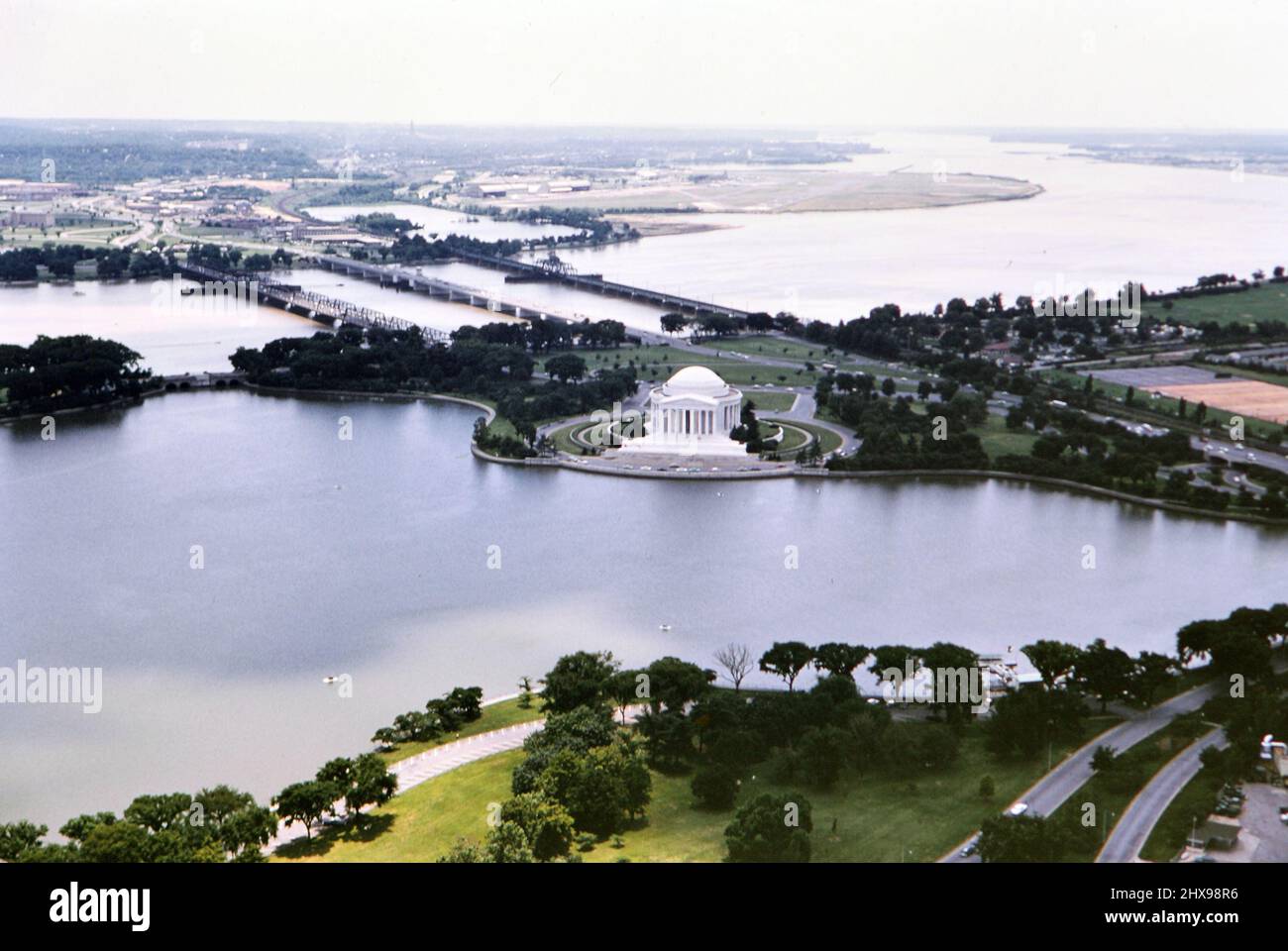 1960s jefferson memorial hi-res stock photography and images - Alamy