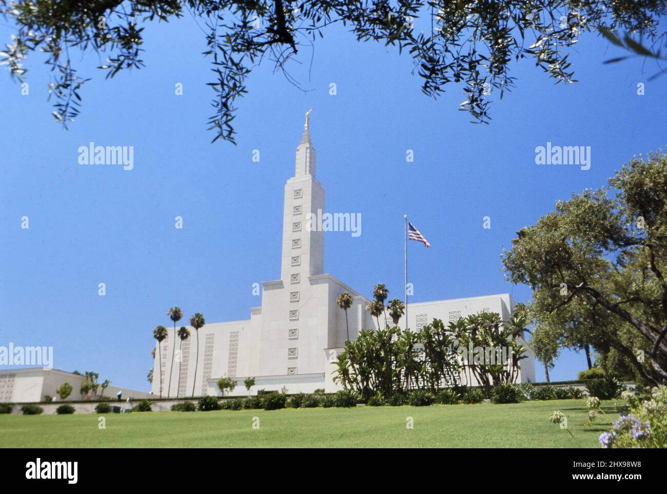 The Los Angeles Temple (Mormon Temple) ca. 2000 Stock Photo - Alamy