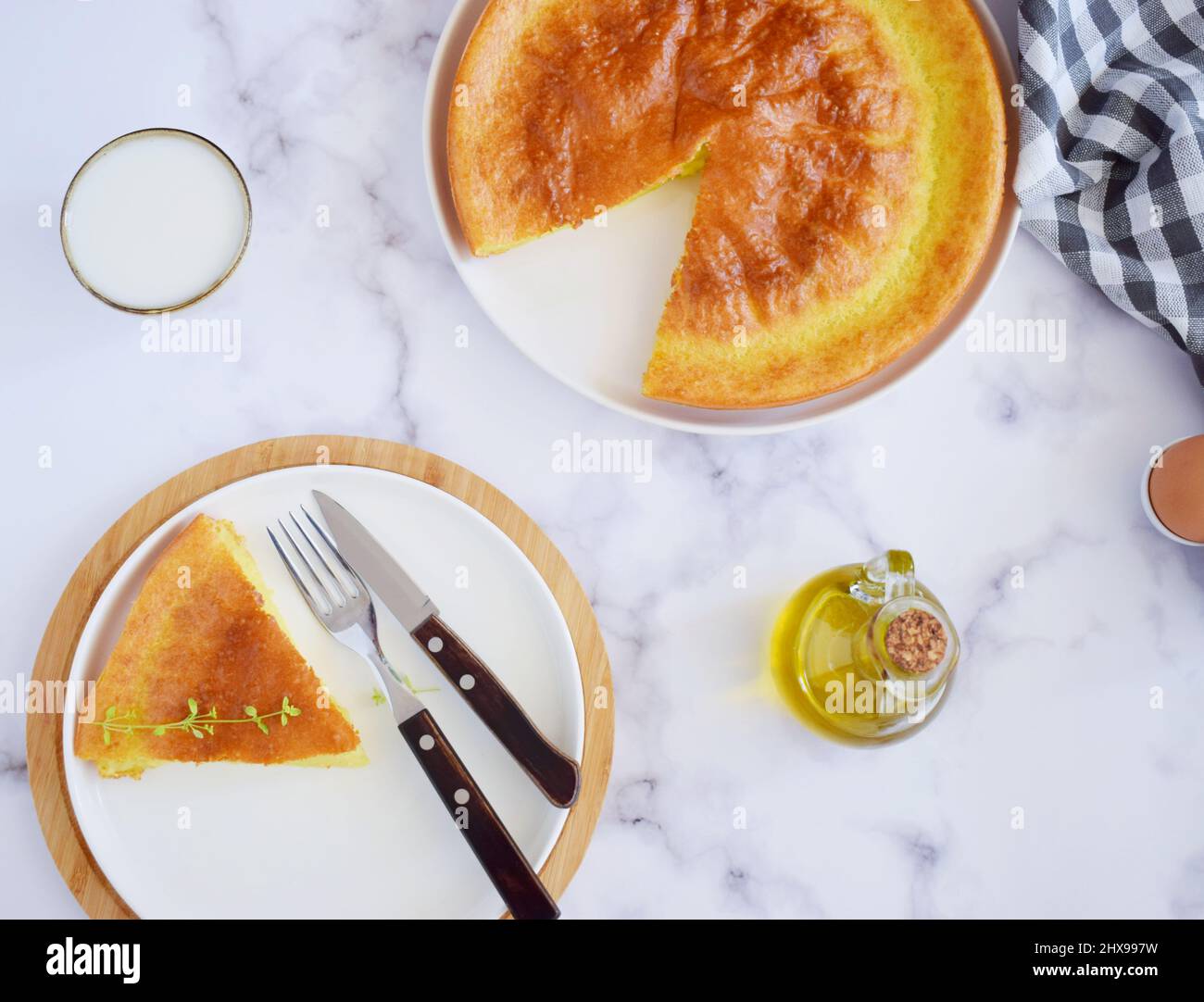 Whole fresh cheesecake with it's ingredients, Top view, flat lay Stock ...