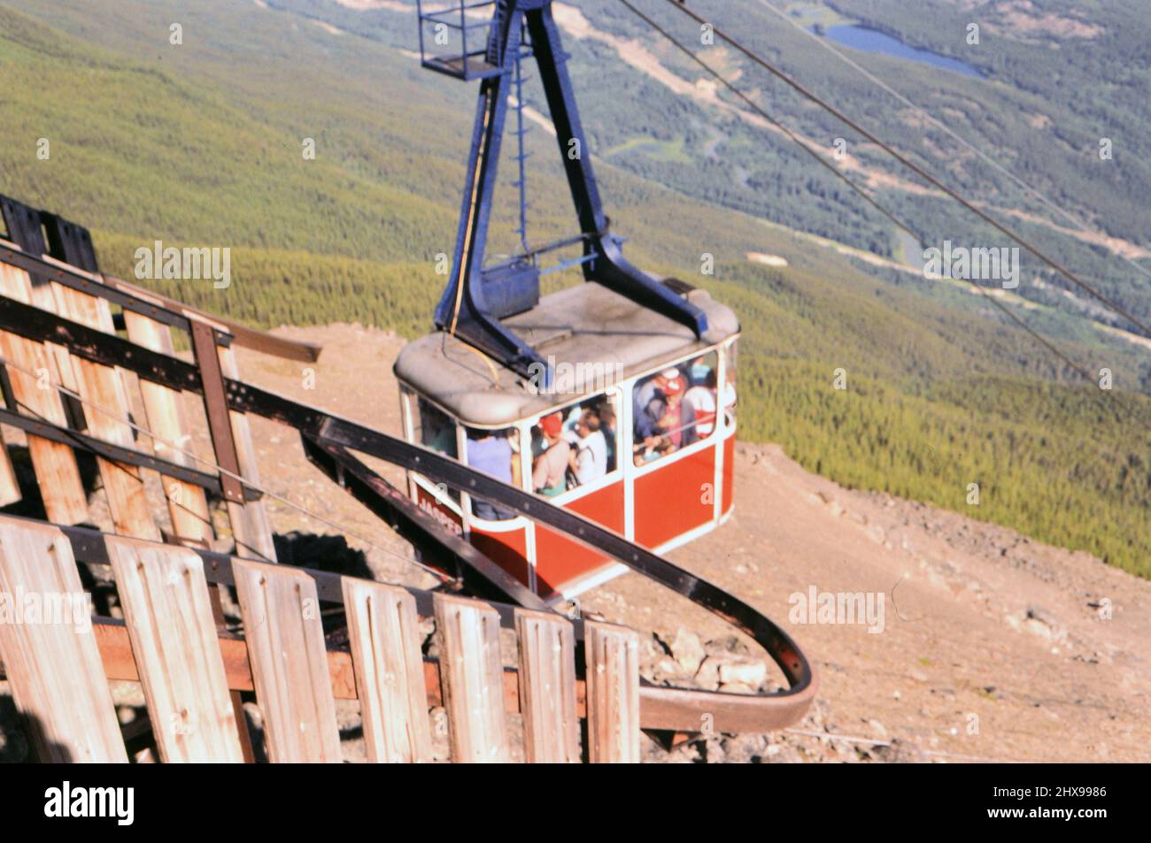 Jasper Skytram in Jasper Canada ca. 1990 Stock Photo - Alamy